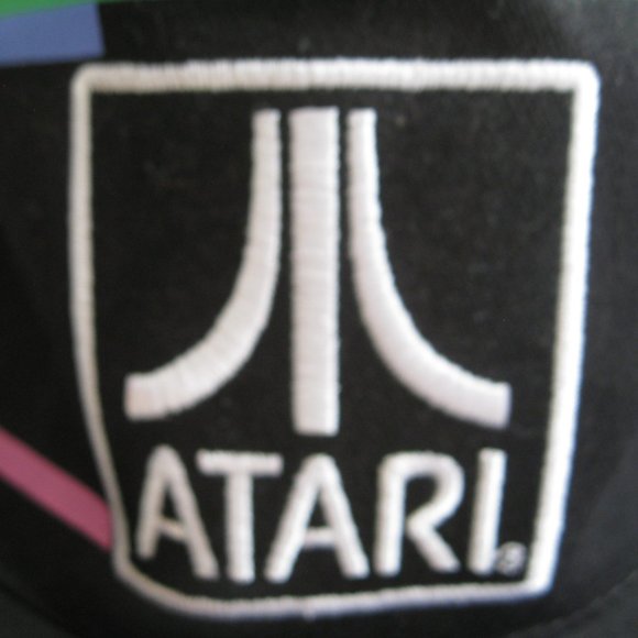 atari | Accessories | Atari Breakout Gamer Snapback Black Trucker Hat ...